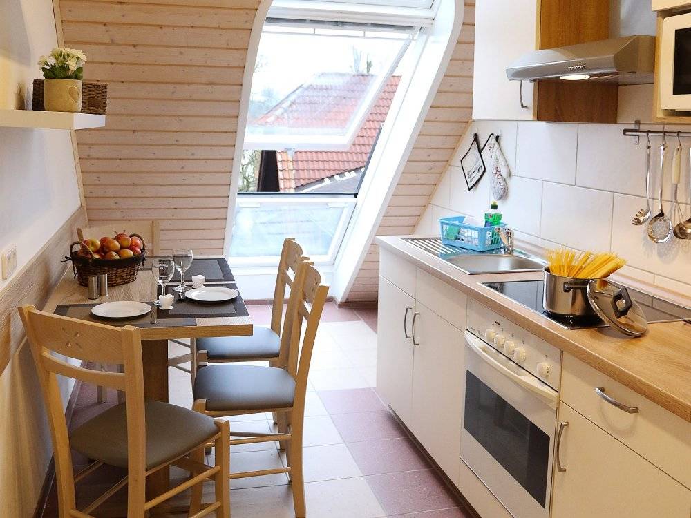 60 M² Ferienwohnung ∙ 2 Schlafzimmer ∙ 4 Gäste - Stadtroda