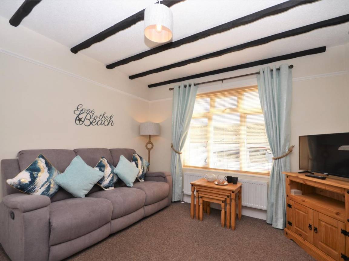 Cottage ∙ 3 Bedrooms ∙ 6 Guests - Paignton