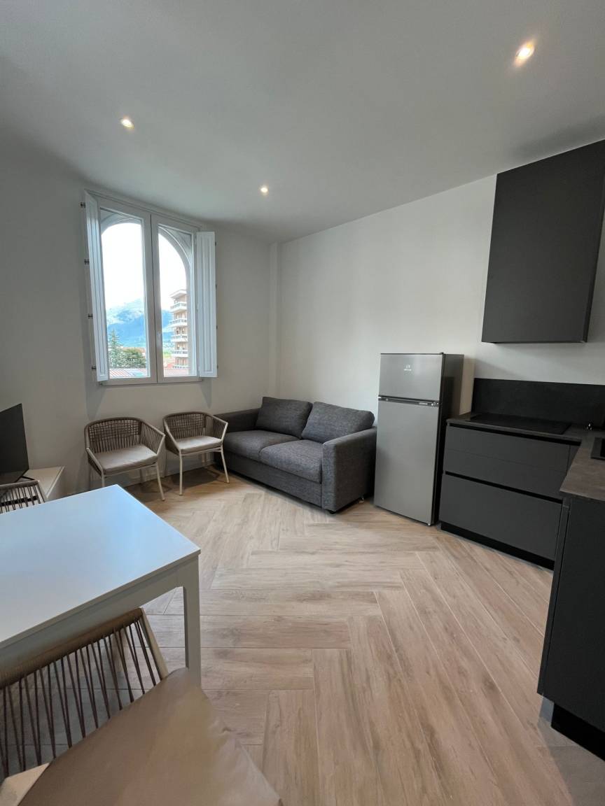 60 M² Appartement ∙ 1 Chambre ∙ 4 Personnes - Domodossola