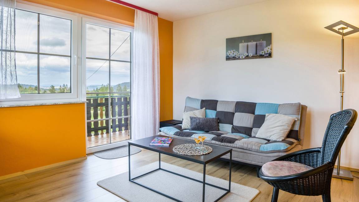 86 M² Apartment ∙ 2 Bedrooms ∙ 5 Guests - Black Forest