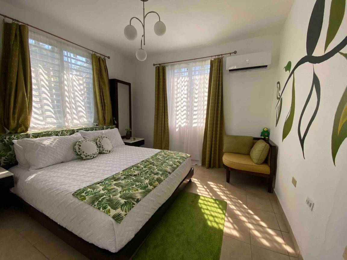 93 M² Casa ∙ 3 Habitaciones ∙ 6 Huéspedes - Canovanas