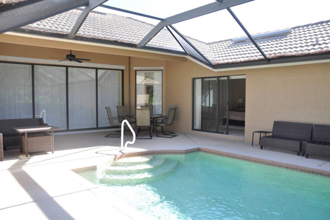 177 M² House ∙ 3 Bedrooms ∙ 6 Guests - Naples, FL
