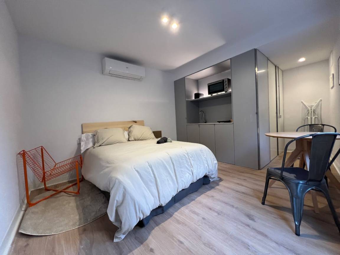 19 M² House ∙ 2 Guests - Madrid