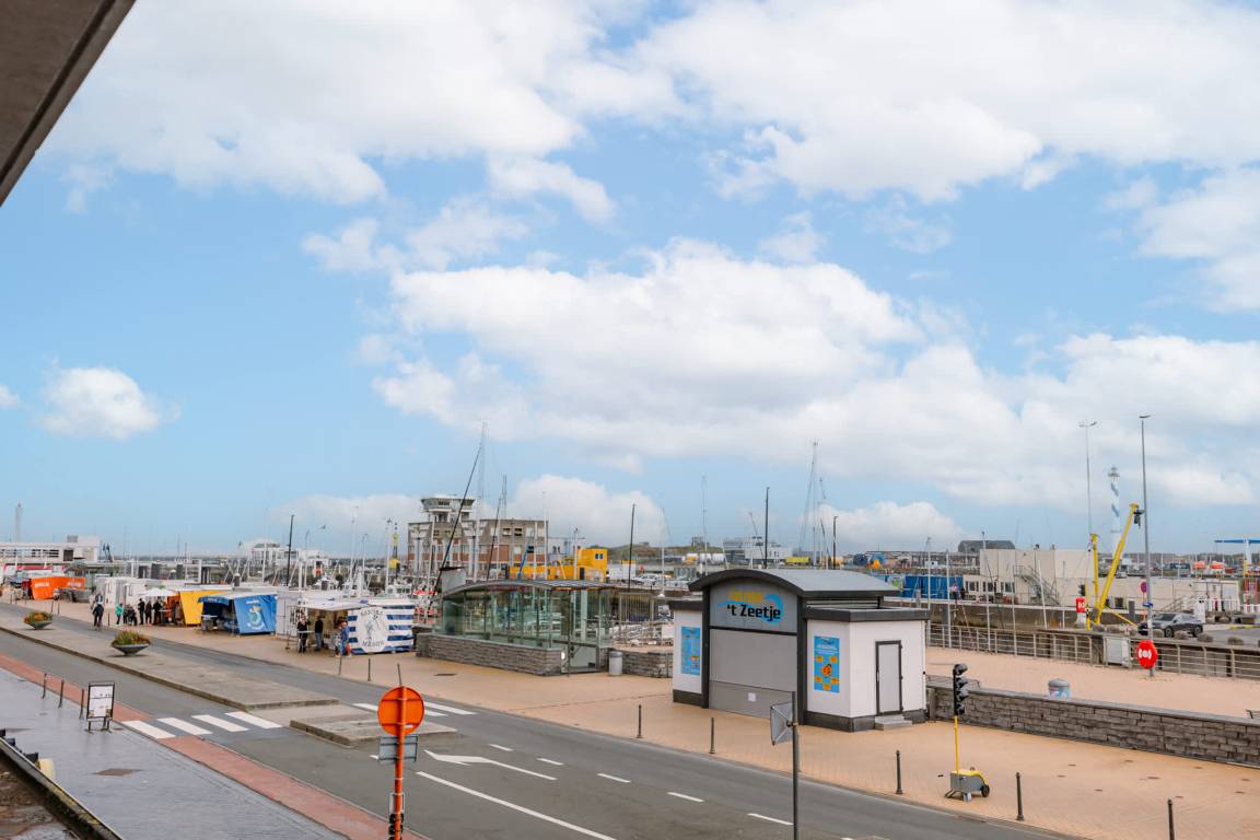 102 M² House ∙ 2 Bedrooms ∙ 6 Guests - Ostend