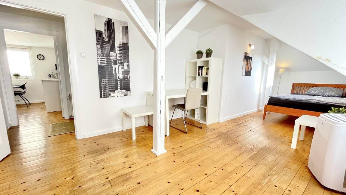 75 M² Apartment ∙ 2 Bedrooms ∙ 3 Guests - Oldenburg