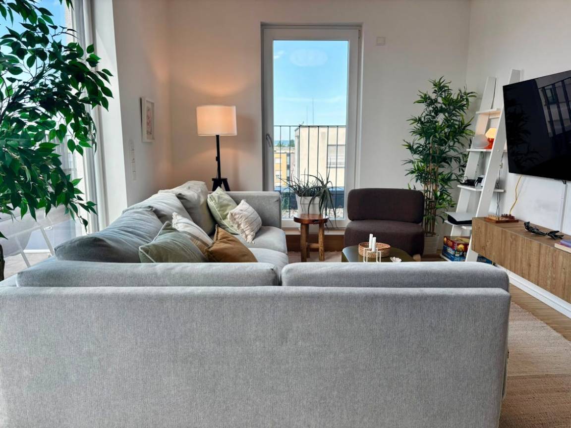 67 M² Apartment ∙ 1 Bedroom ∙ 2 Guests - Frankfurt