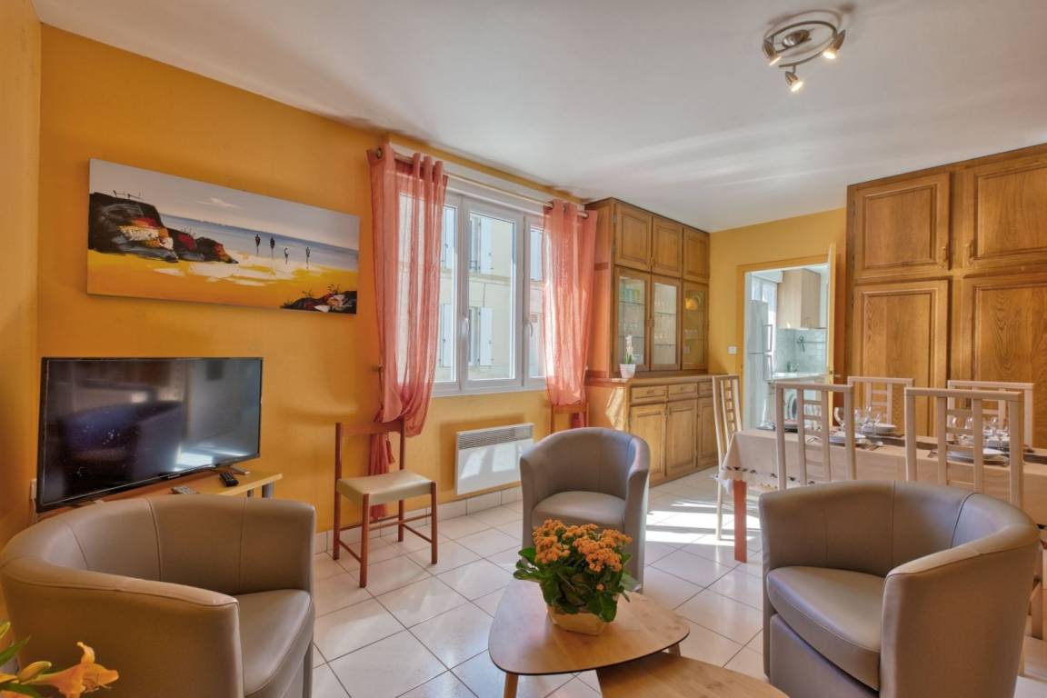 85 M² Maison De Vacances ∙ 3 Chambres ∙ 10 Personnes - Rochefort, France