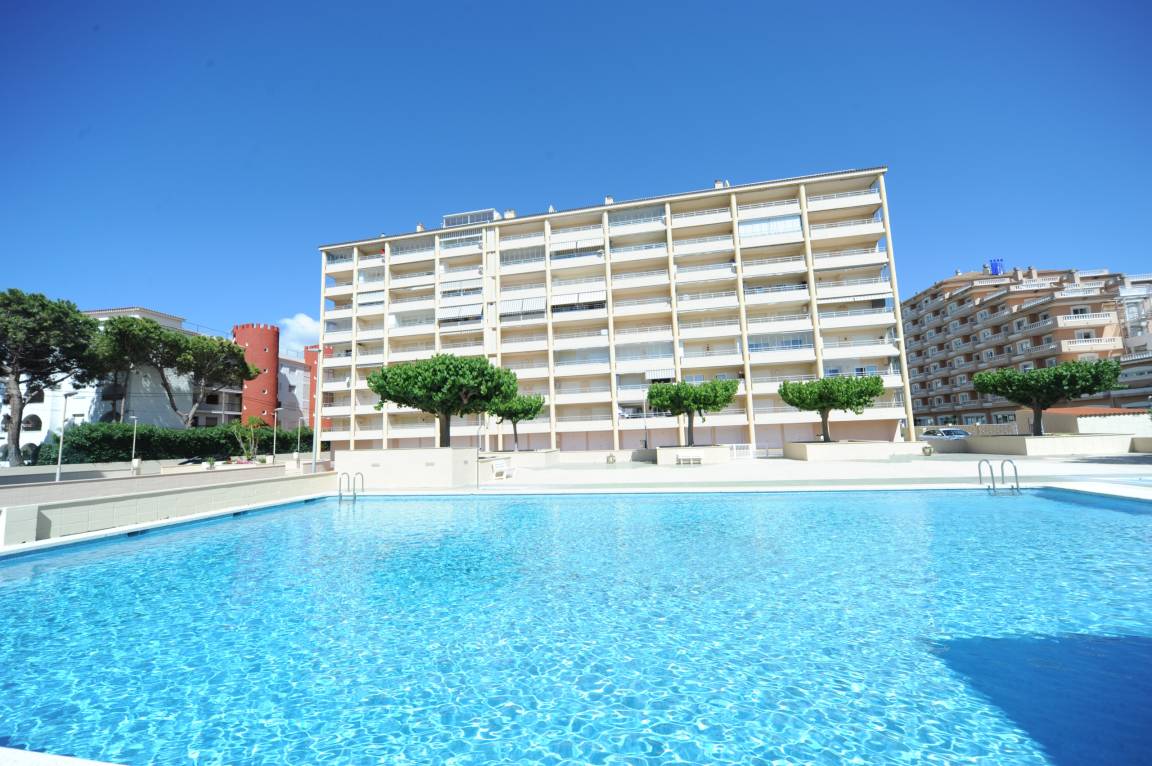 75 M² Apartamento ∙ 3 Habitaciones ∙ 7 Huéspedes - Peniscola