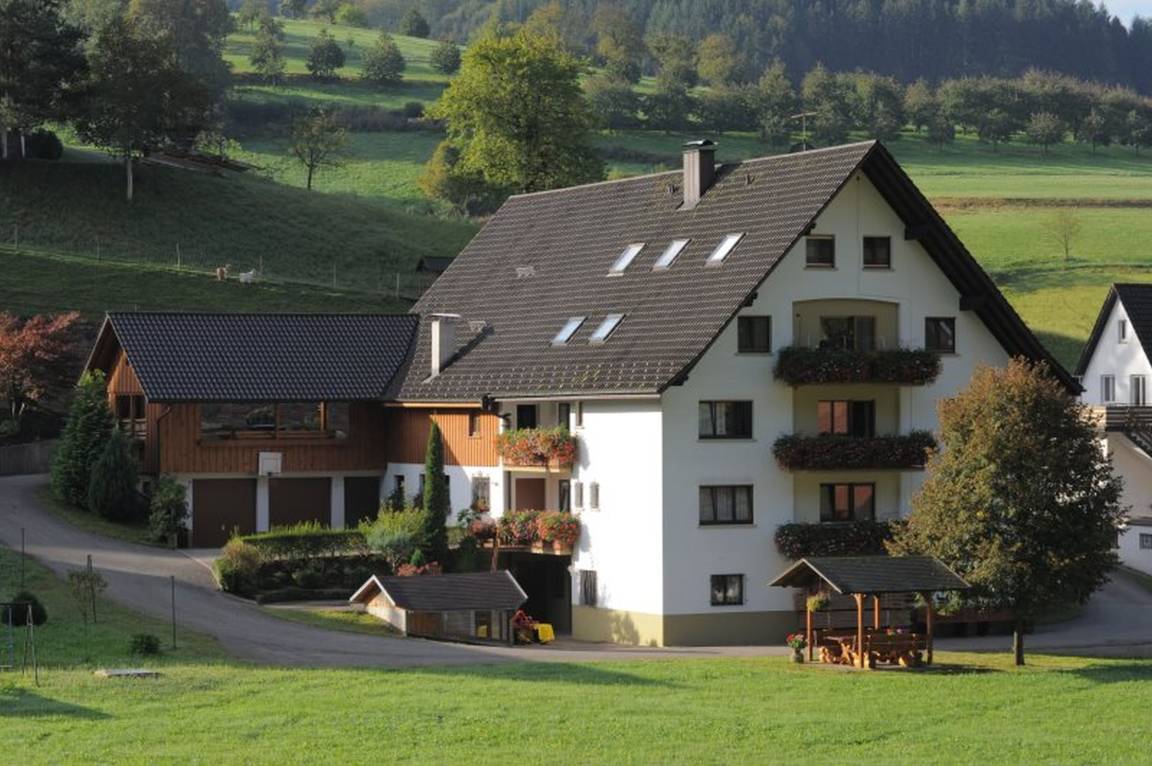 120 M² Apartment ∙ 3 Bedrooms ∙ 6 Guests - Oppenau, Deutschland