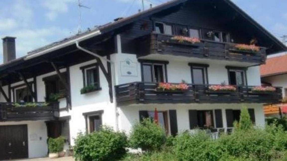 90 M² Ferienwohnung ∙ 2 Schlafzimmer ∙ 6 Gäste - Wengen