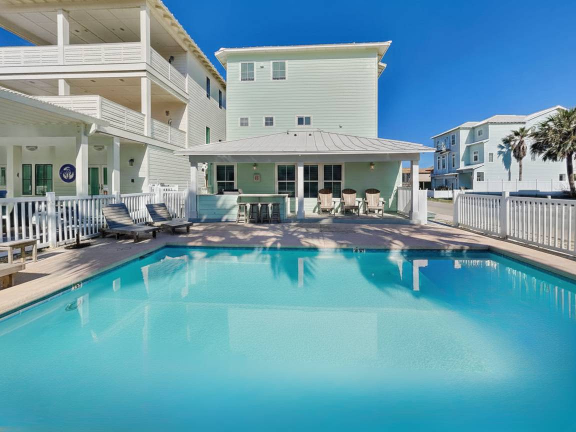 306 M² House ∙ 7 Bedrooms ∙ 18 Guests - Corpus Christi, TX