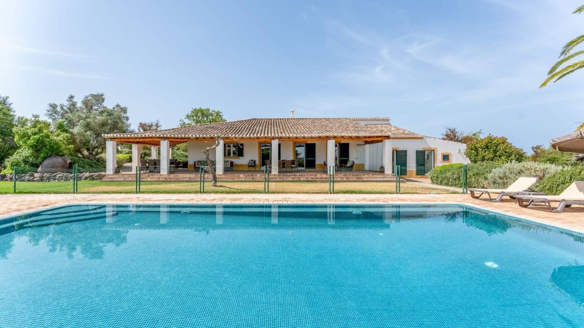 400 M² House ∙ 5 Bedrooms ∙ 10 Guests - Lagoa