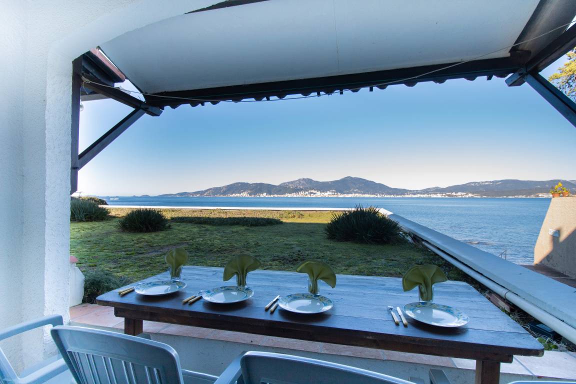 38 M² Studio ∙ 4 Personnes - Aéroport Ajaccio Napoléon Bonaparte (AJA)