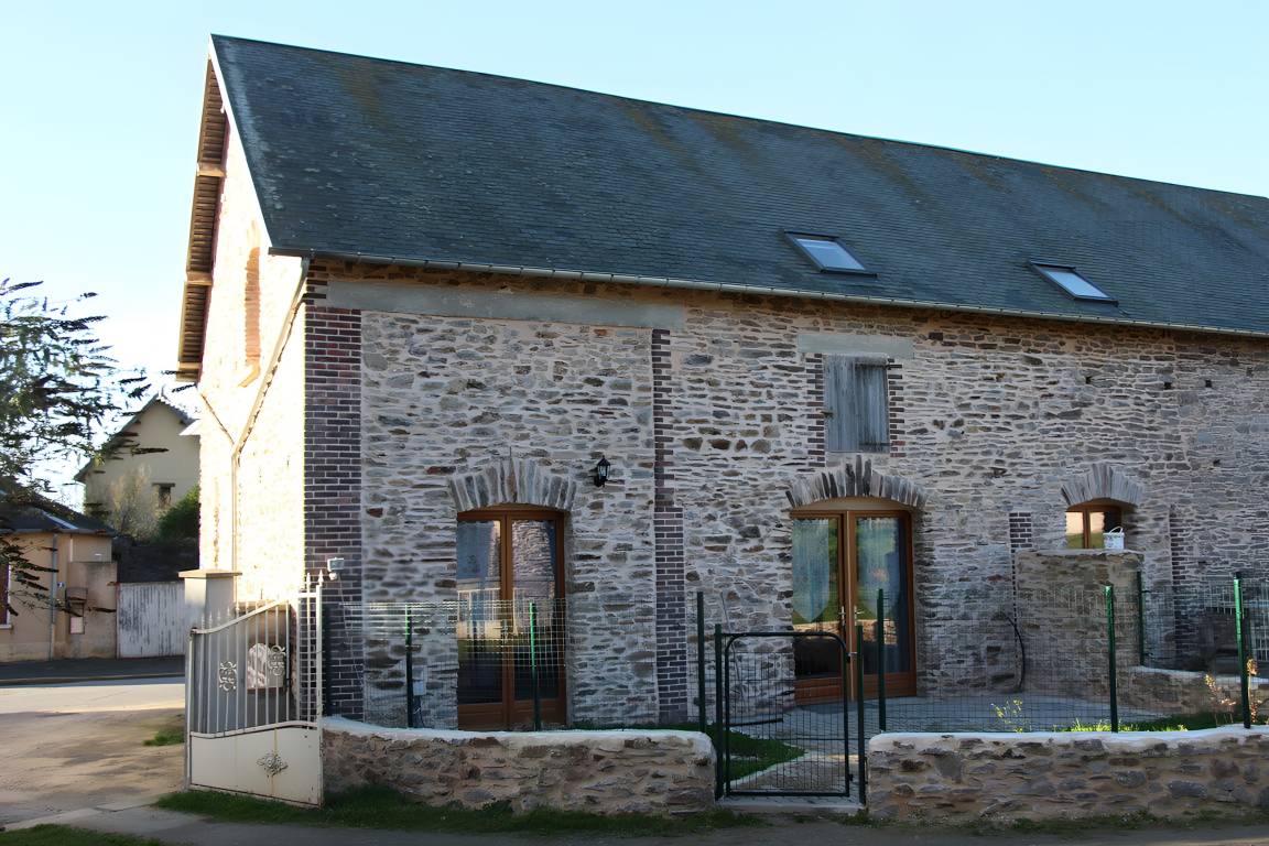 120 M² Maison De Vacances ∙ 5 Chambres ∙ 10 Personnes - Saint-Lô