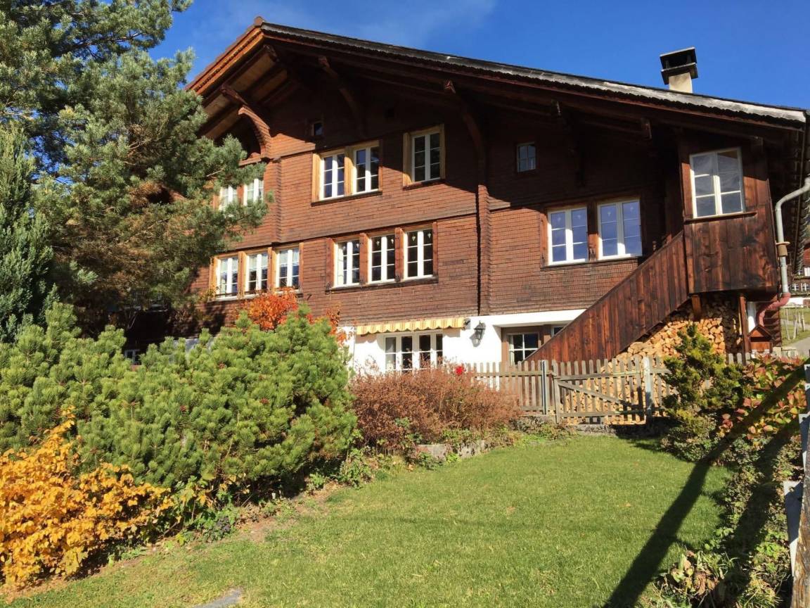 62 M² Huoneisto ∙ 1 Makuuhuone ∙ 5 Vierasta - Meiringen