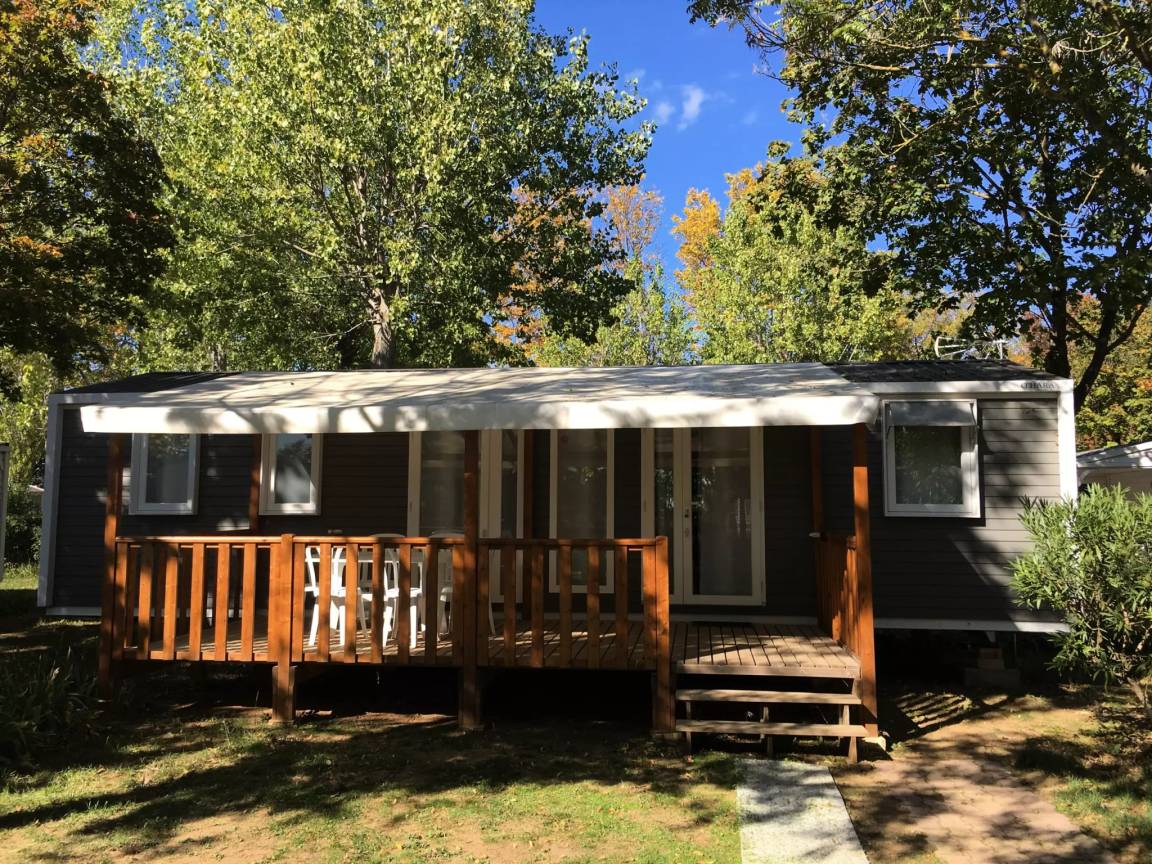 38 M² Mobilheim ∙ 3 Schlafzimmer ∙ 6 Gäste - Castries