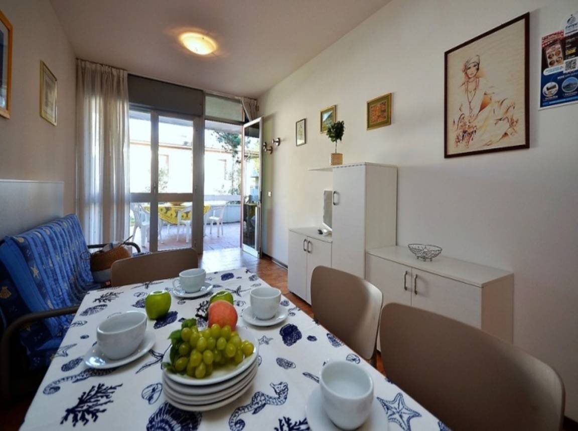 40 M² Appartamento Vacanza ∙ 2 Camere Da Letto ∙ 5 Ospiti - Bibione Pineda