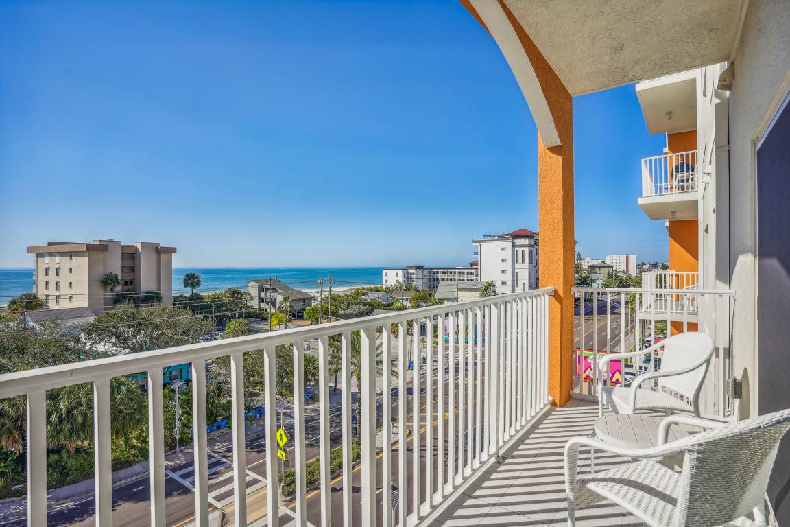 71 M² Apartamento ∙ 2 Habitaciones ∙ 6 Huéspedes - Madeira Beach, FL