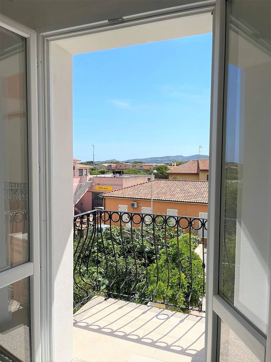 65 M² Apartment ∙ 2 Bedrooms ∙ 6 Guests - La Maddalena