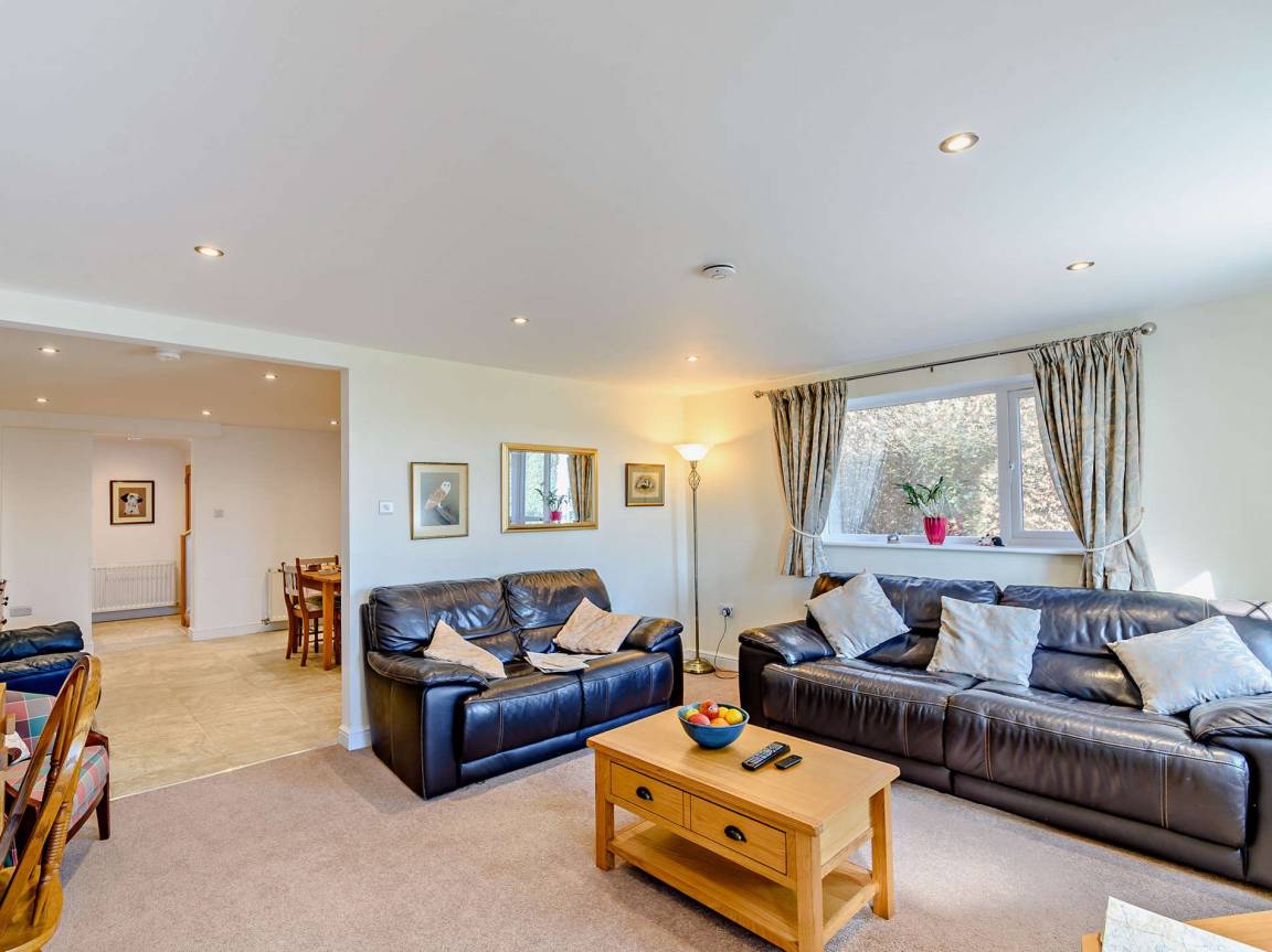 Cottage ∙ 2 Bedrooms ∙ 4 Guests - Driffield