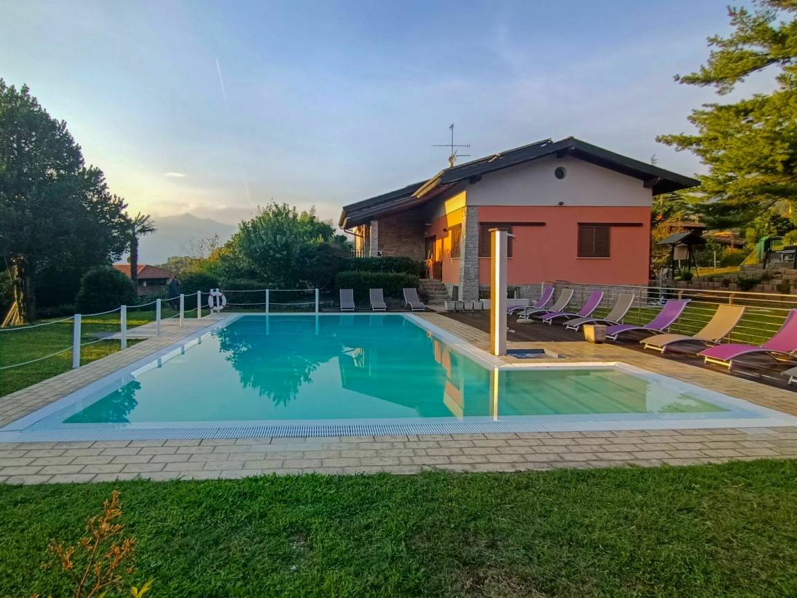 45 M² Ferienwohnung ∙ 1 Schlafzimmer ∙ 4 Gäste - Luino