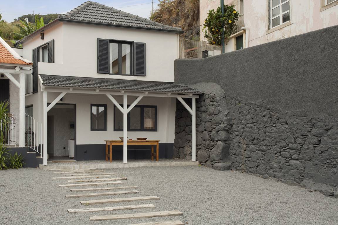 90 M² Chalet ∙ 1 Habitación ∙ 2 Huéspedes - Madeira