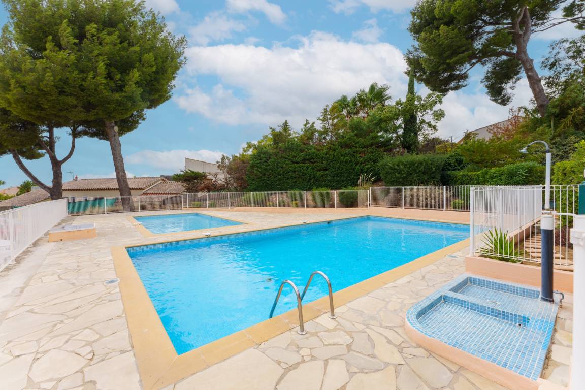 25 M² Apartamento ∙ 1 Habitación ∙ 4 Huéspedes - Bandol