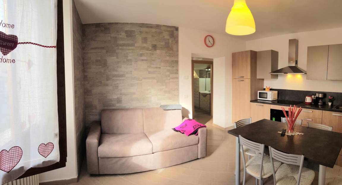70 M² Apartment ∙ 2 Bedrooms ∙ 6 Guests - Malcesine