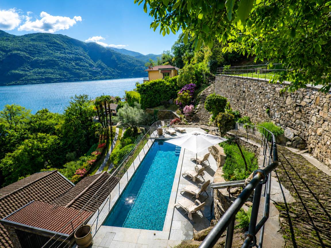 240 M² House ∙ 5 Bedrooms ∙ 6 Guests - Lake Maggiore