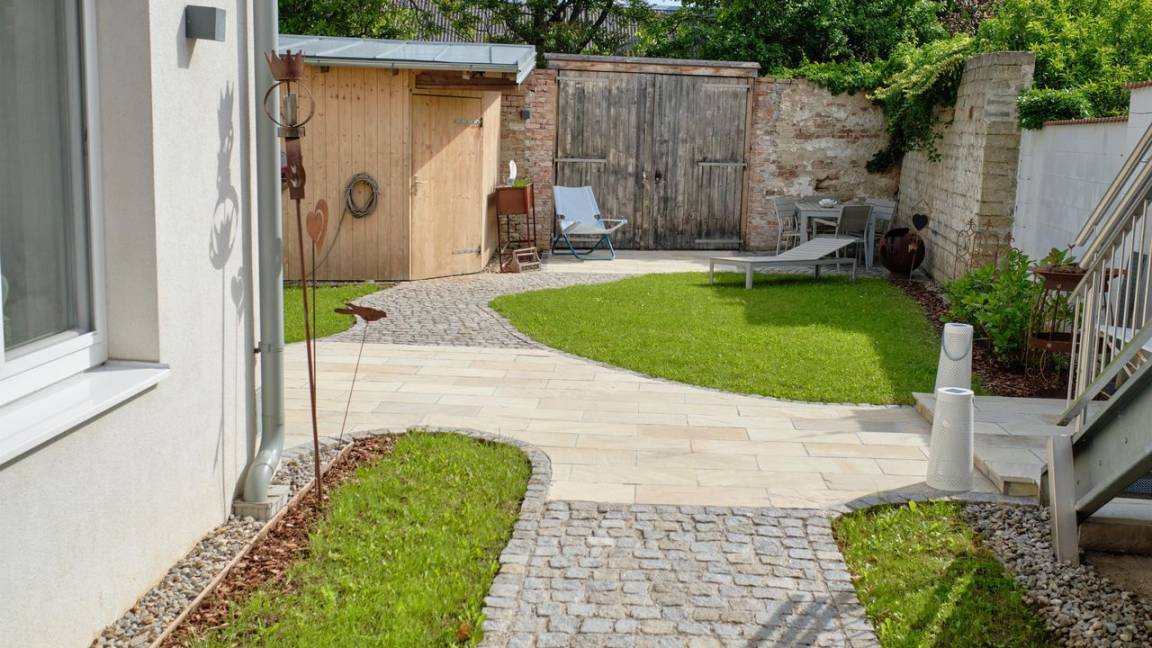 39 M² Ferienwohnung ∙ 1 Schlafzimmer ∙ 2 Gäste - Podersdorf am See