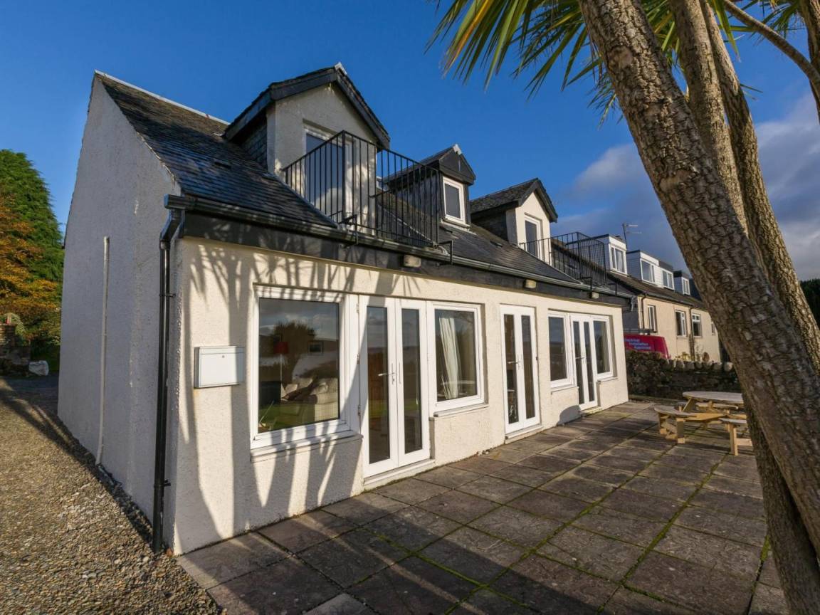 House ∙ 4 Bedrooms ∙ 7 Guests - Brodick