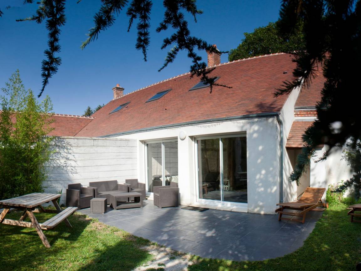 110 M² Cottage ∙ 2 Bedrooms ∙ 5 Guests - Sully-sur-Loire