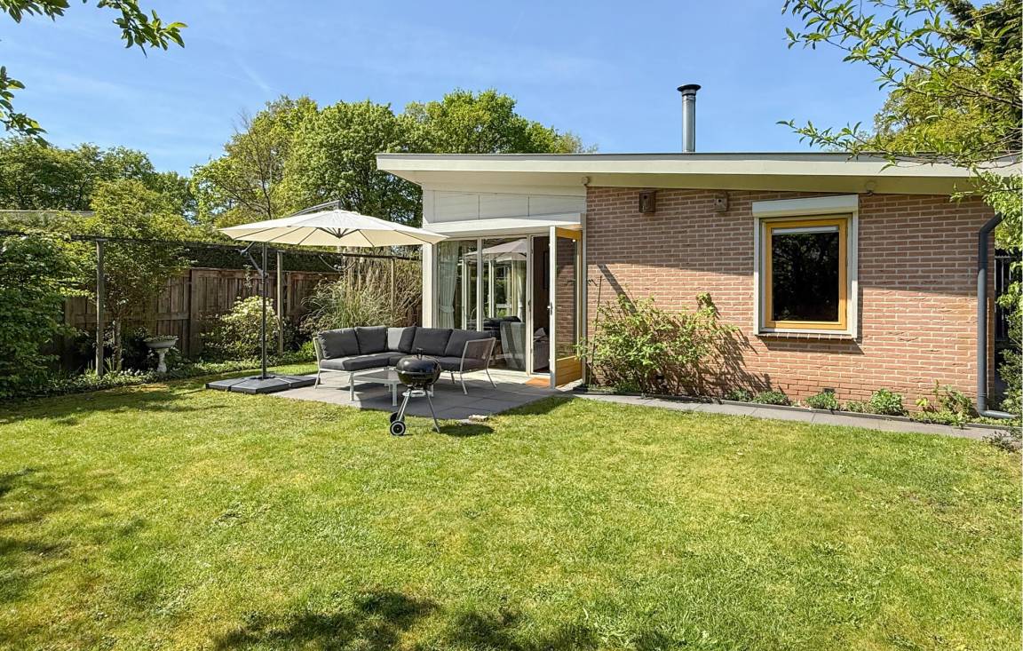 52 M² Huis ∙ 1 Slaapkamer ∙ 2 Gasten - Lunteren