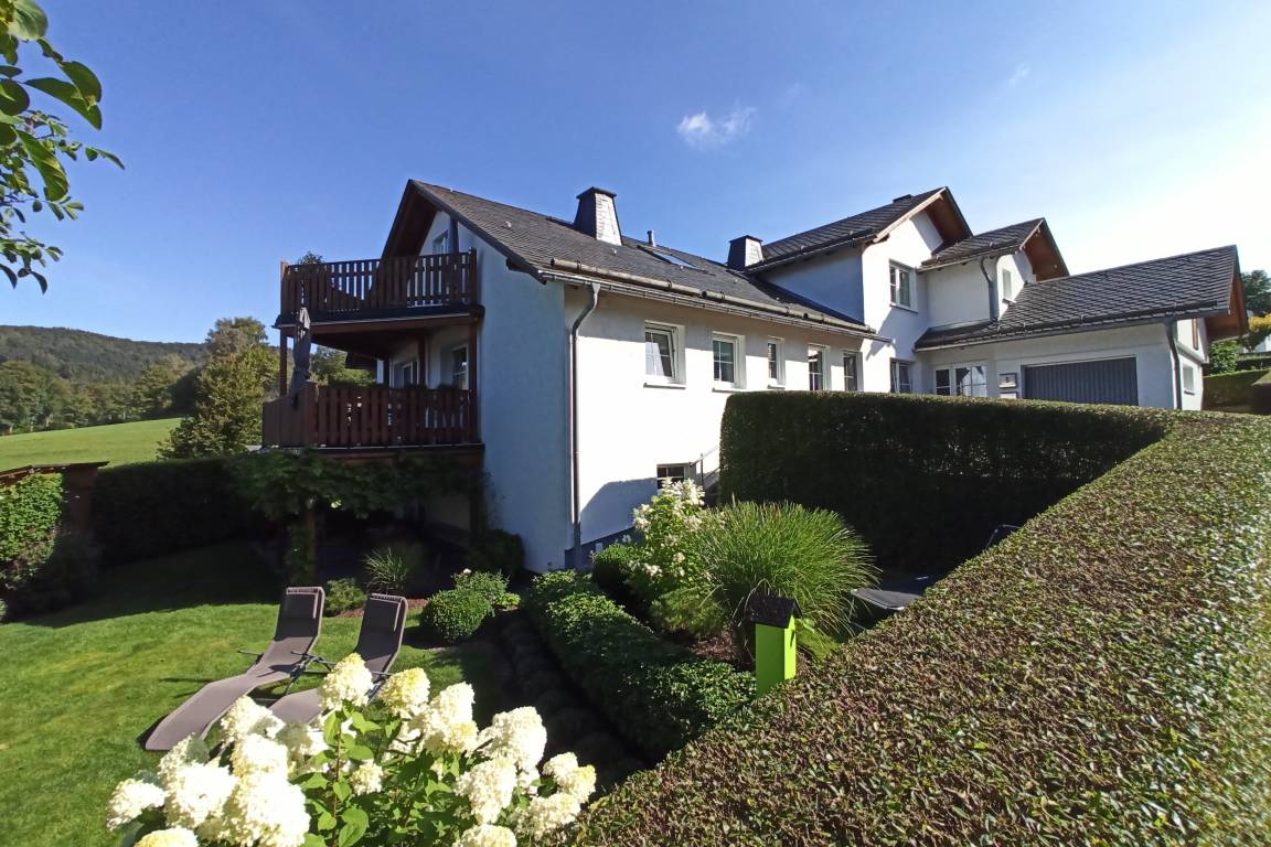 72 M² Ferienwohnung ∙ 2 Schlafzimmer ∙ 4 Gäste - Bad Fredeburg