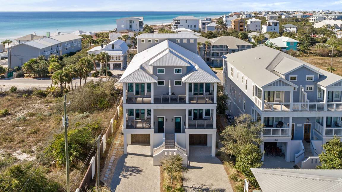 266 M² House ∙ 5 Bedrooms ∙ 12 Guests - Alys Beach, FL