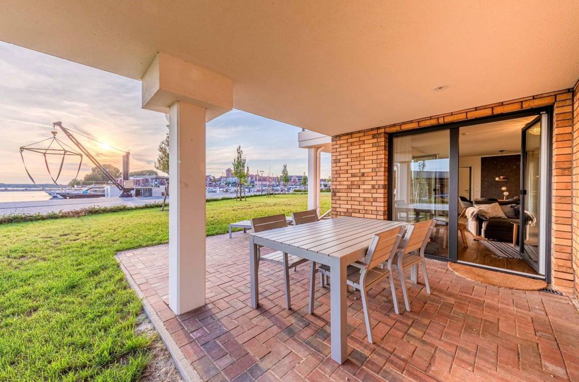 107 M² Ferienwohnung ∙ 2 Schlafzimmer ∙ 6 Gäste - Waren (Müritz)