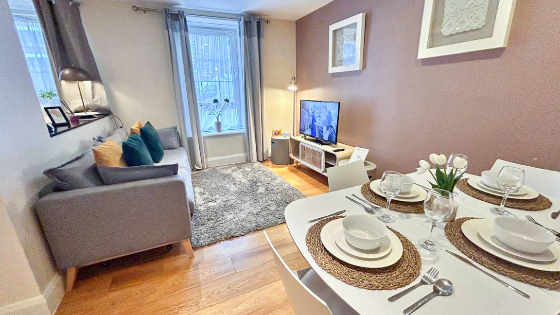 Maison De Vacances ∙ 2 Chambres ∙ 6 Personnes - Londres