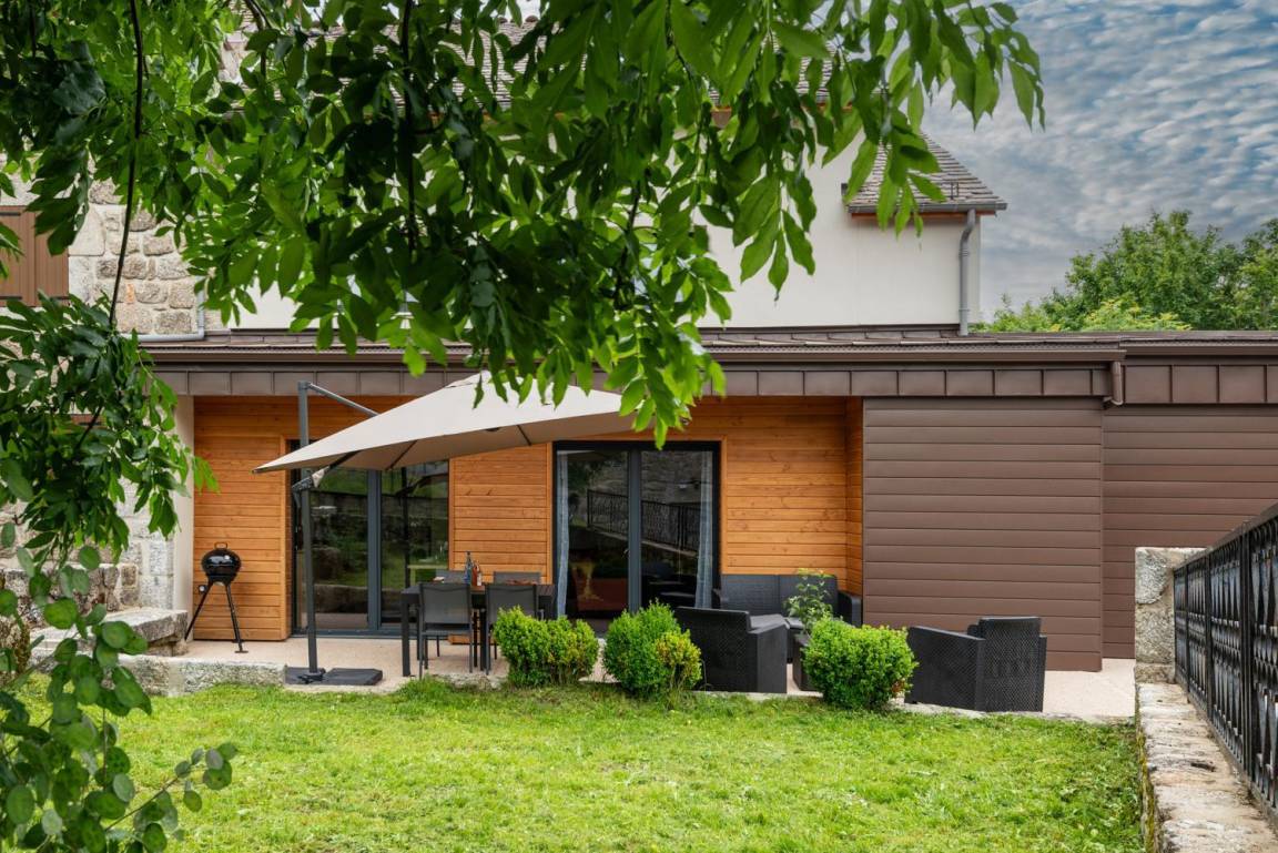 112 M² Gîte ∙ 3 Chambres ∙ 6 Personnes - Lac de Ganivet