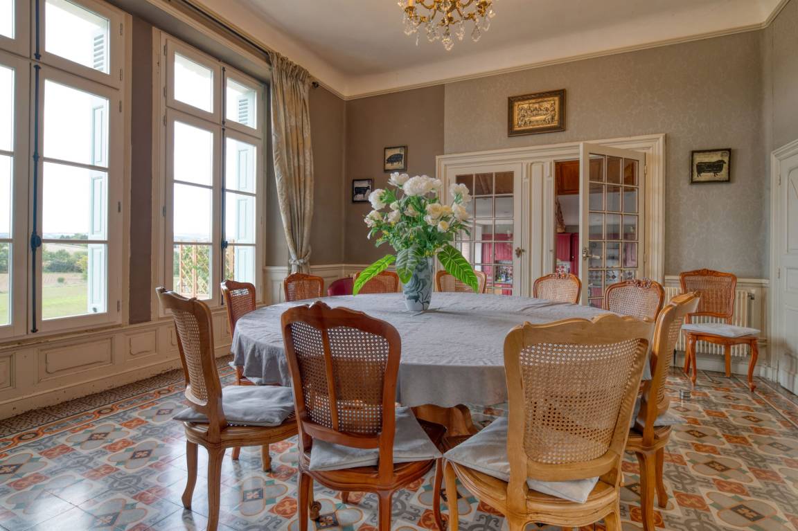 450 M² Château ∙ 7 Chambres ∙ 15 Personnes - Castelnaudary