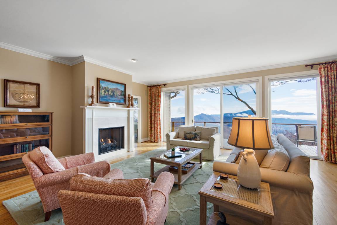 269 M² Cabin ∙ 4 Bedrooms ∙ 10 Guests - Sugar Mountain, NC