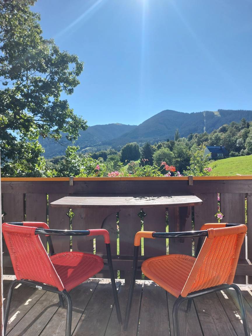 40 M² Ferienwohnung ∙ 1 Schlafzimmer ∙ 2 Gäste - Uffing am Staffelsee