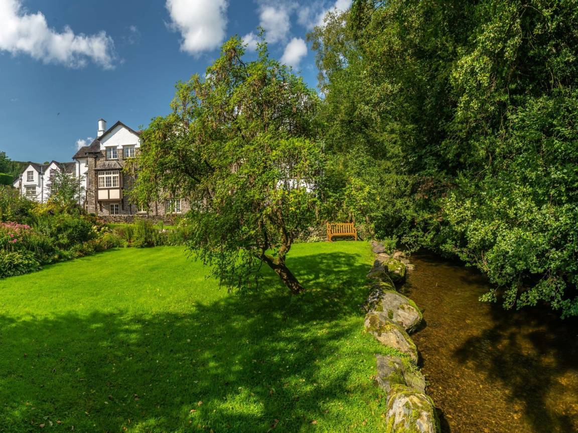 Cottage ∙ 2 Bedrooms ∙ 4 Guests - Kendal