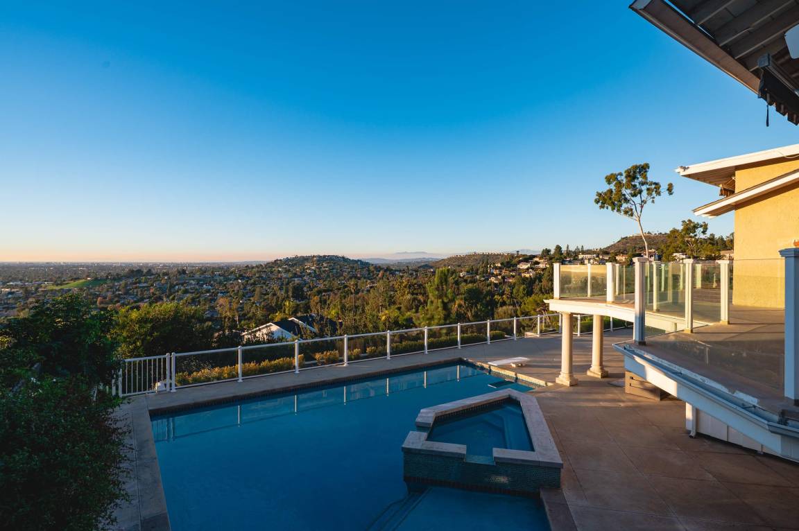 House ∙ 5 Bedrooms ∙ 10 Guests - Orange, CA