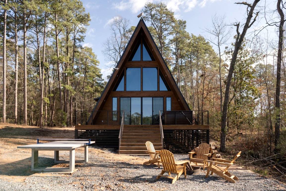 Cabin ∙ 3 Bedrooms ∙ 9 Guests - Toledo Bend Reservoir