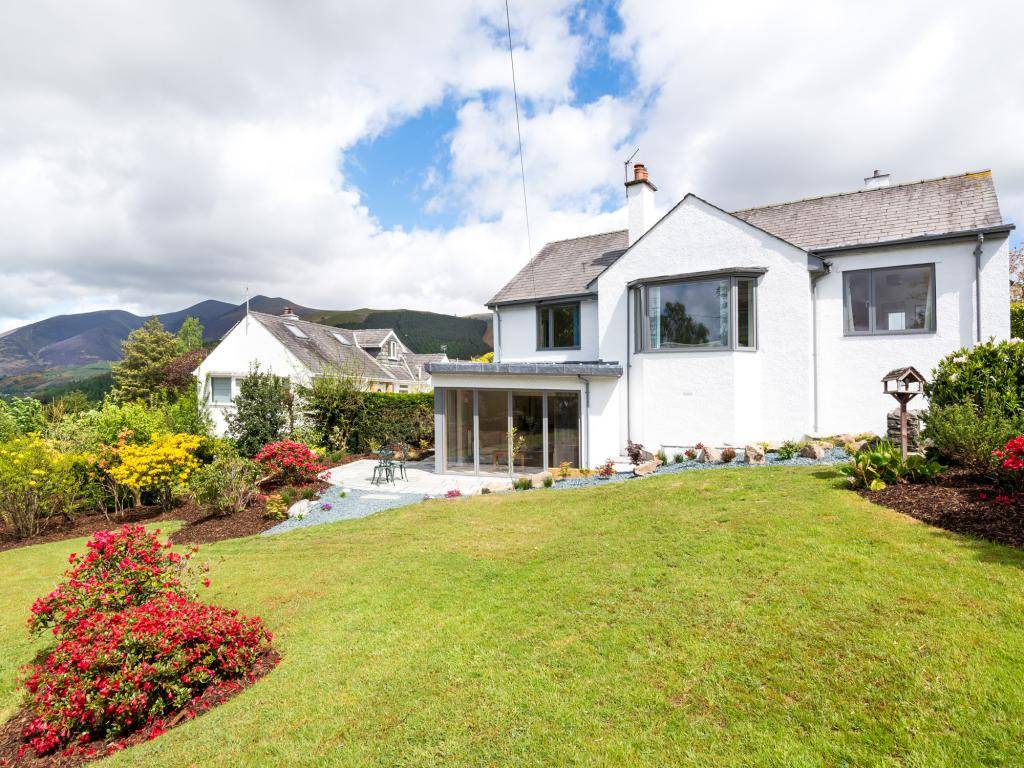 Cottage ∙ 4 Bedrooms ∙ 8 Guests - Keswick