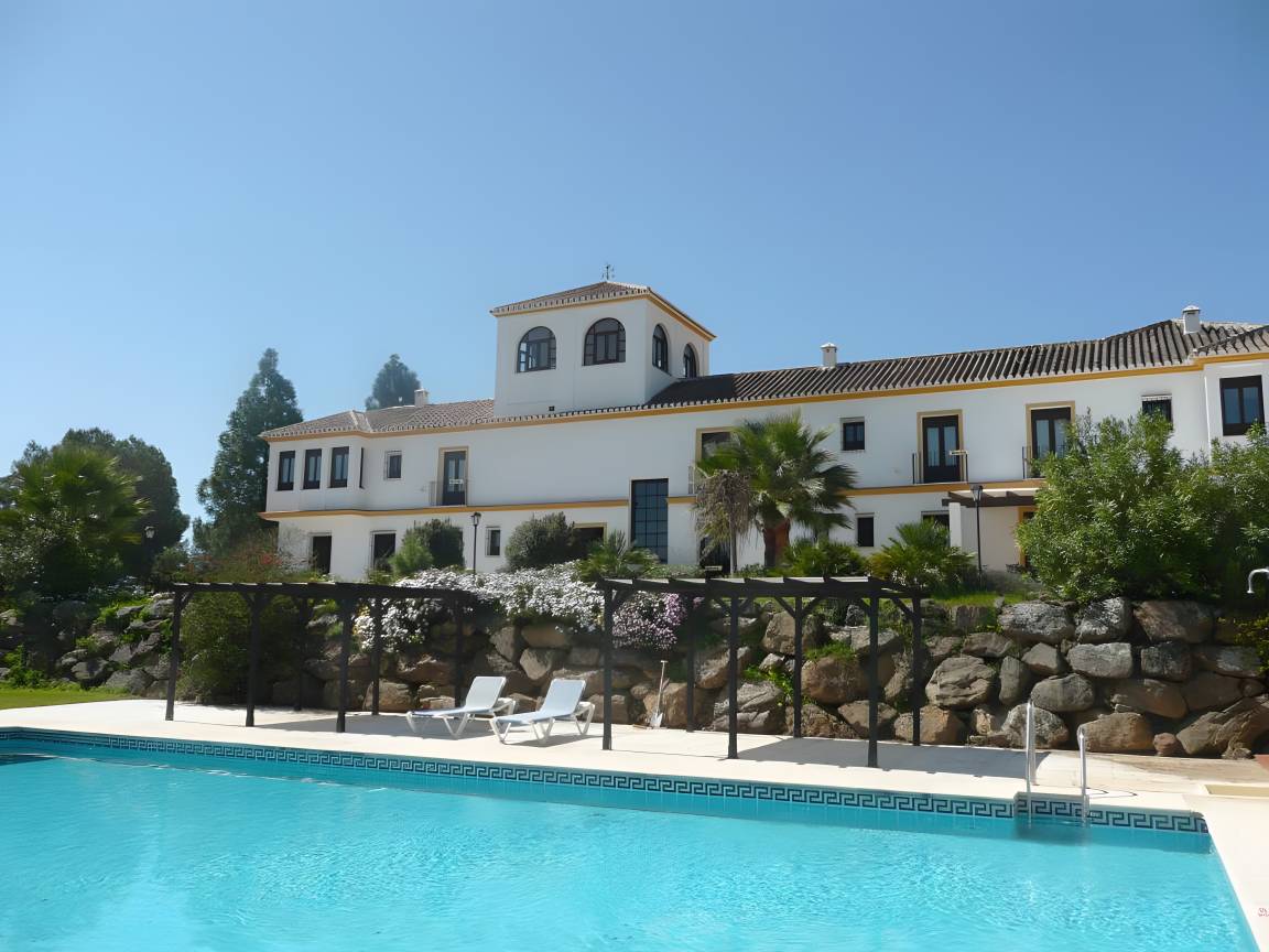 1300 M² House ∙ 10 Bedrooms ∙ 20 Guests - Álora