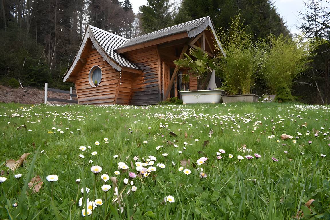 30 M² Chalet ∙ 1 Chambre ∙ 2 Personnes - Épinal