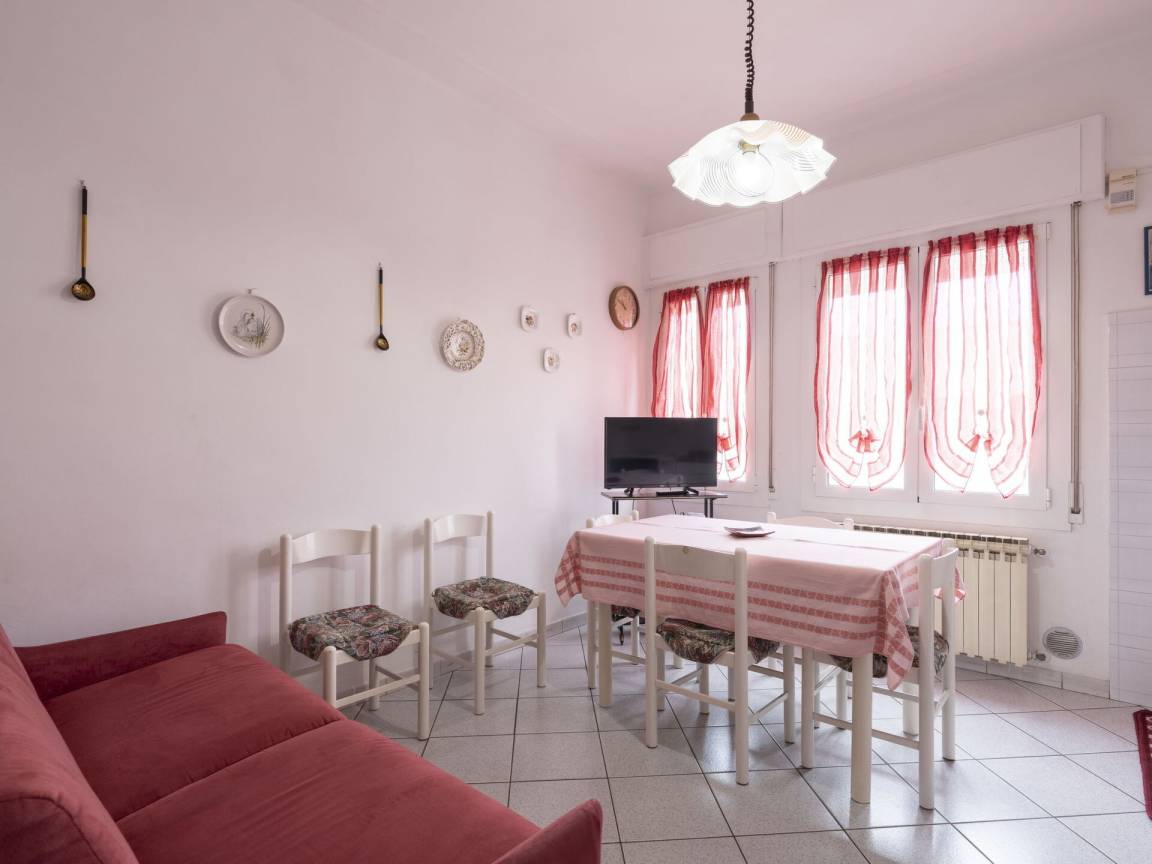 60 M² Apartamento ∙ 1 Habitación ∙ 4 Huéspedes - Diano Marina