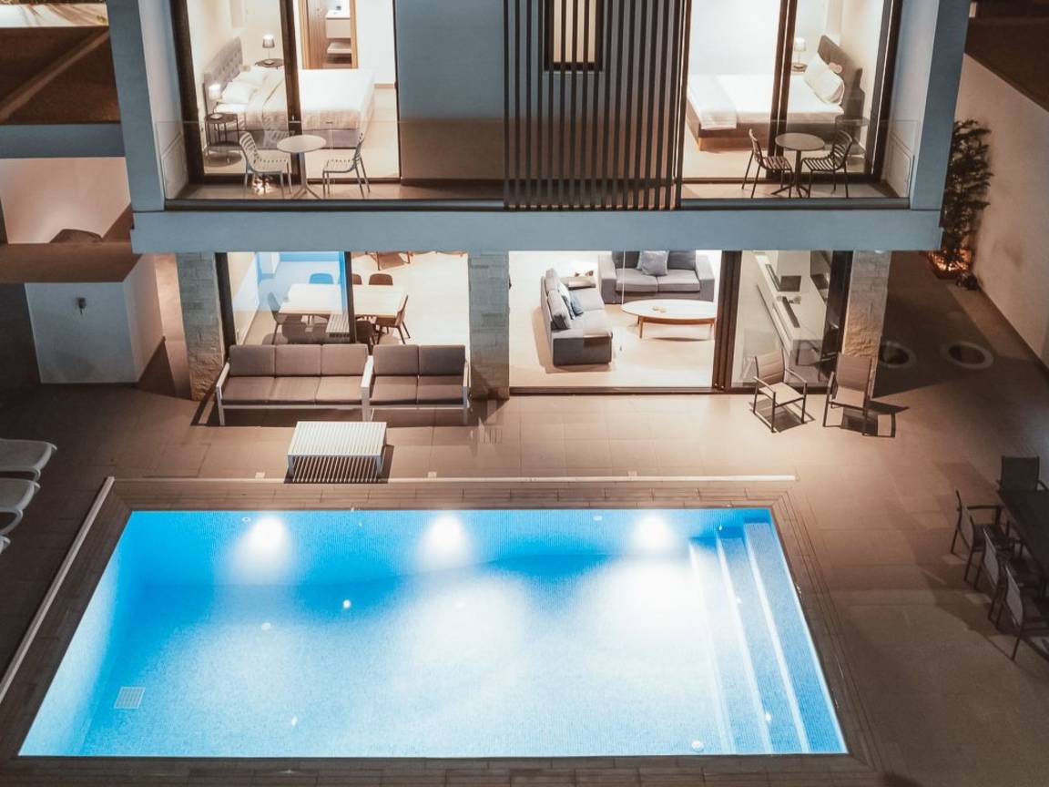 72 M² Huis ∙ 4 Slaapkamers ∙ 8 Gasten - Protaras