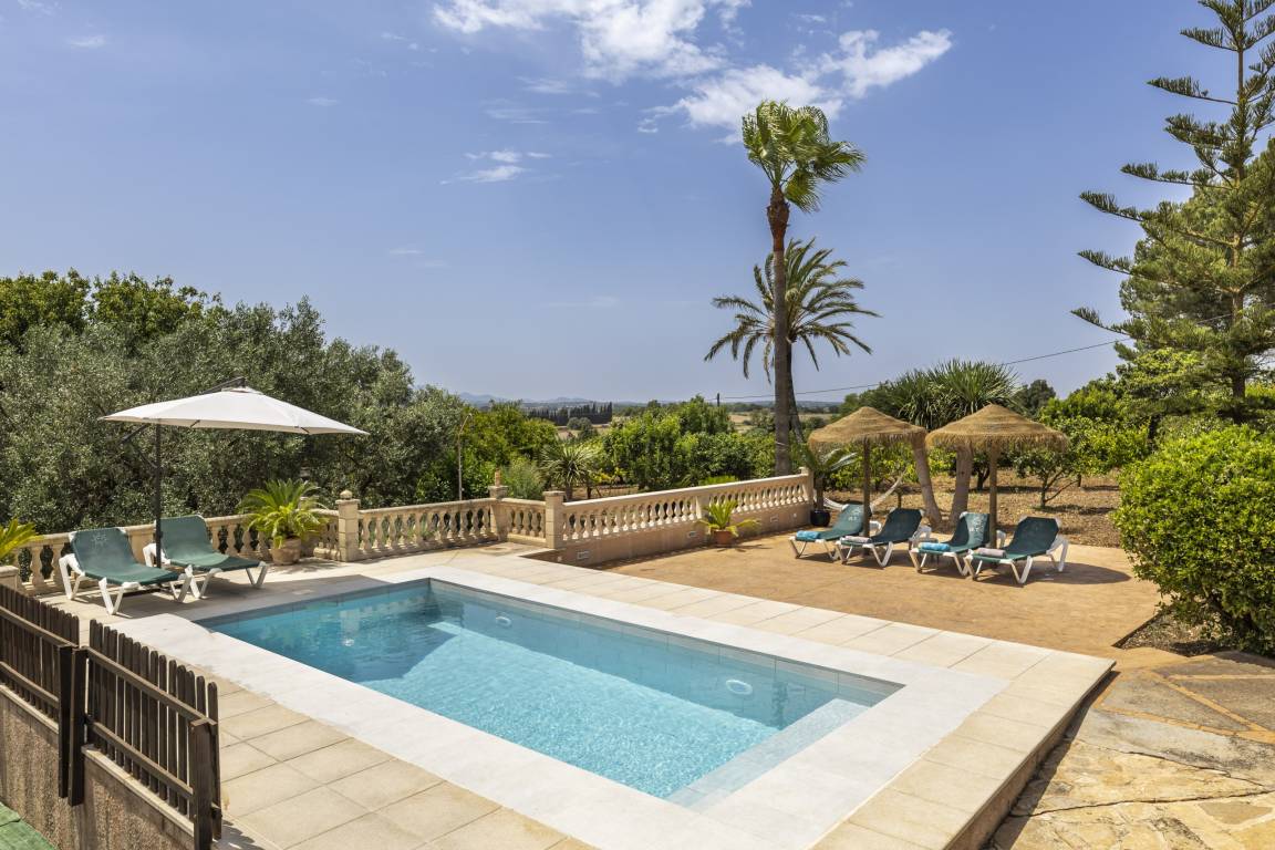 7000 M² Villa ∙ 3 Bedrooms ∙ 6 Guests - Manacor
